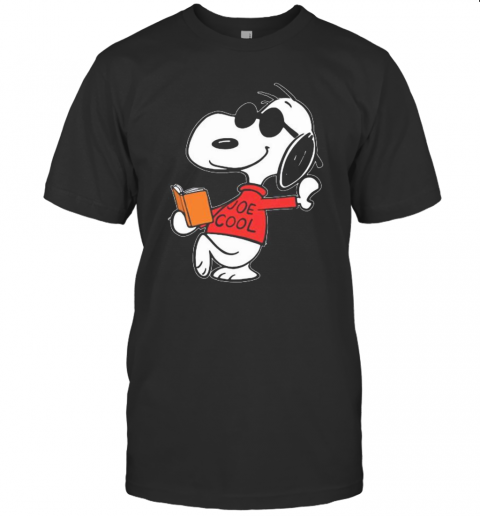 Snoopy Reading Book Joe Cool T-Shirt - T Shirt Classic