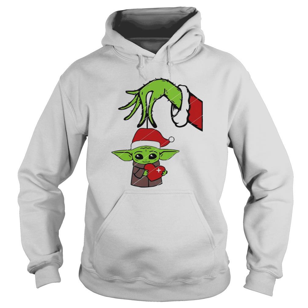 Great Grinch Hand Holding Baby Yoda Hug Heart shirt